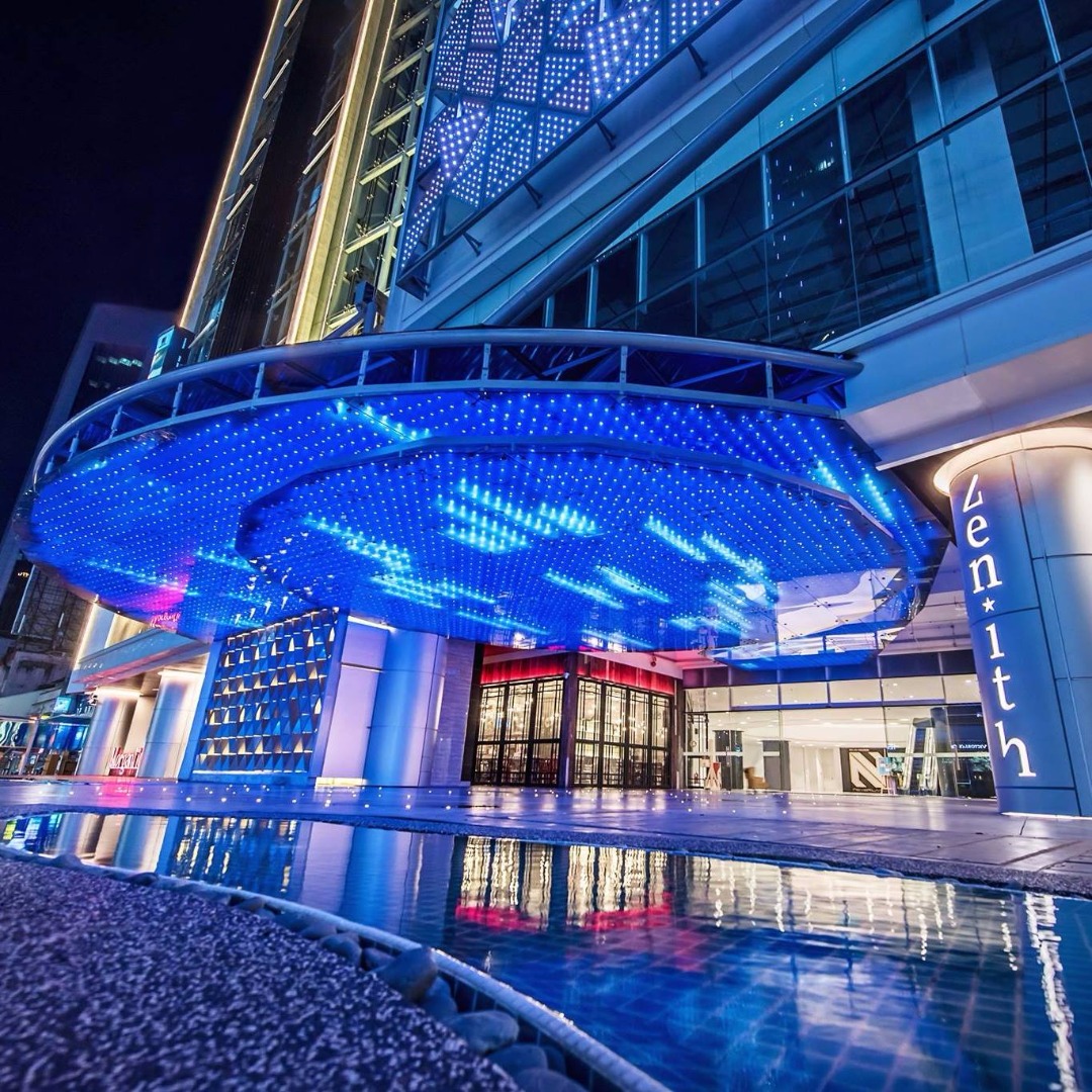 【陪你过圣诞】Zenith Christmas Market · 为期一个月 · 街头表演+幸运抽奖+美食吃不停！ - JOHORNOW 就在 ...
